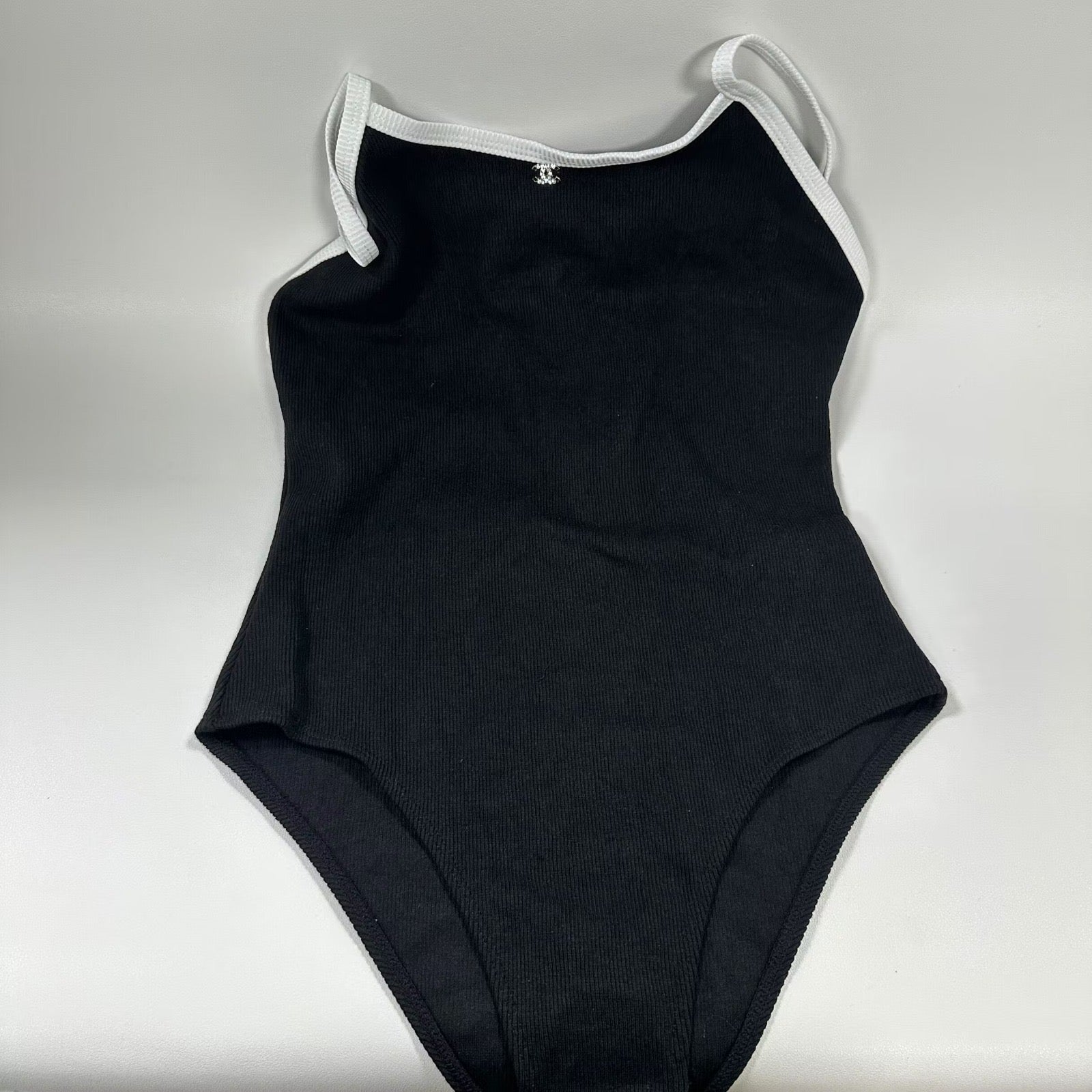 Cc one piece – POORLITTLERICHGIRL